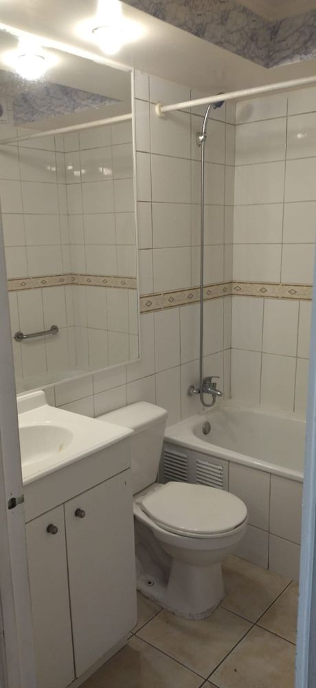 Busco persona o pareja que necesite arrendar home studio